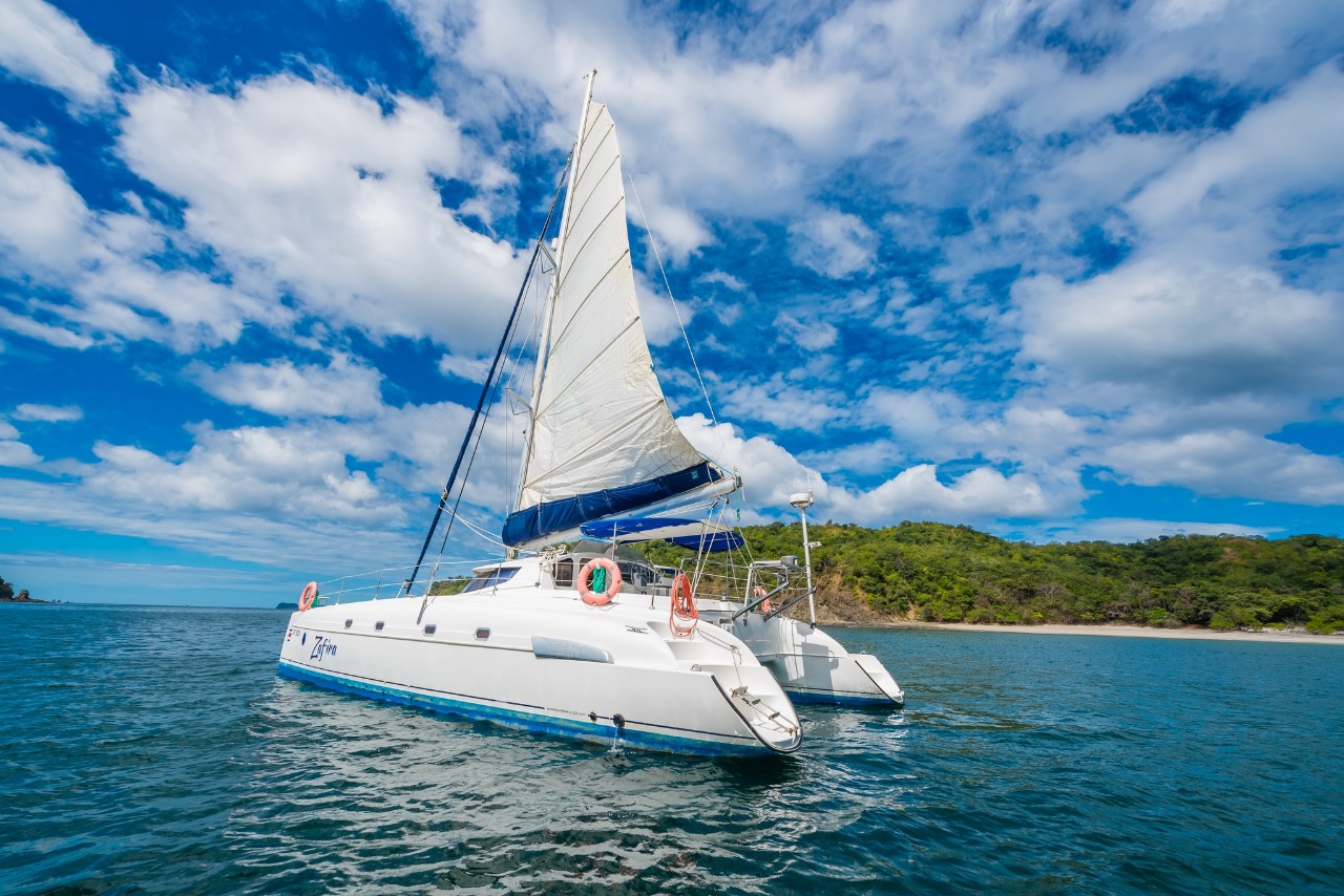 Sailing Flamingo - Charters in Guanacaste Costa Rica